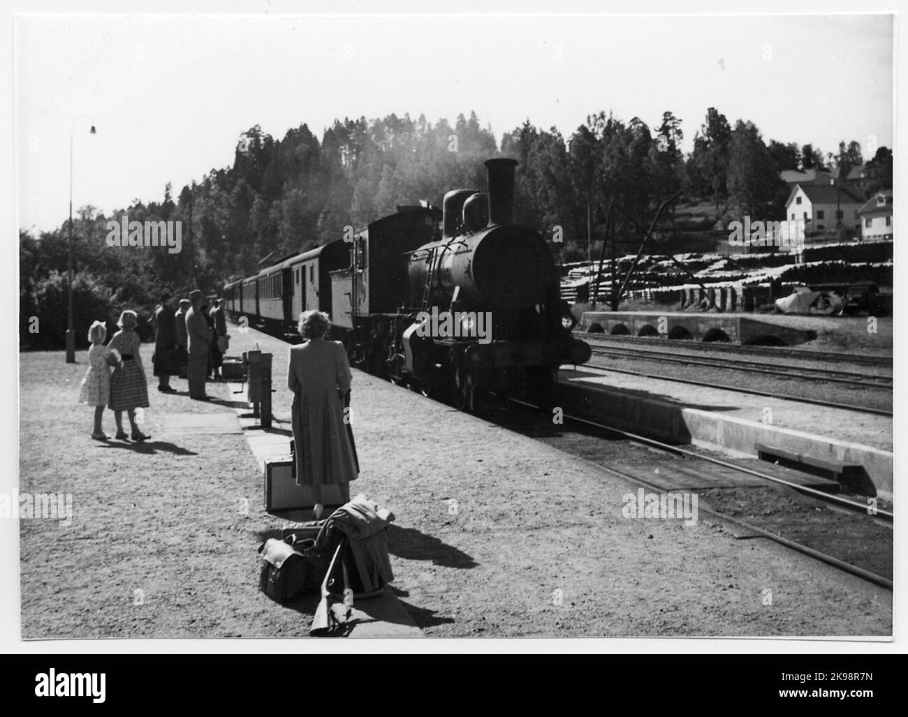 The State Railways, SJ L 808. Personal train at Kisa Station Stock ...