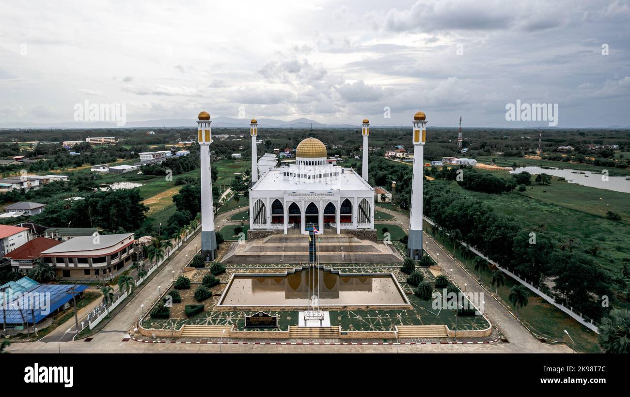 Aerial View of Songklha Centra Mosque in South Thailand Stock Photo - Alamy
