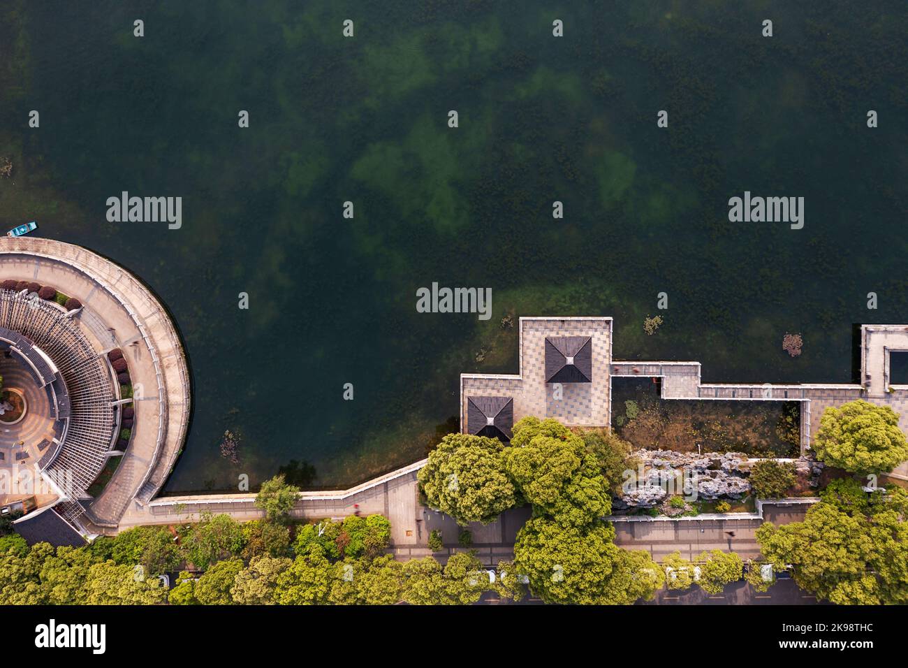 Floating trestle hi-res stock photography and images - Alamy