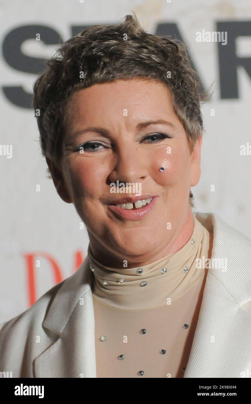Harriet Warner attends the Dangerous Liaisons premiere at Cipriani Wall ... Harriet Warner attends the Dangerous Liaisons premiere at Cipriani Wall ...