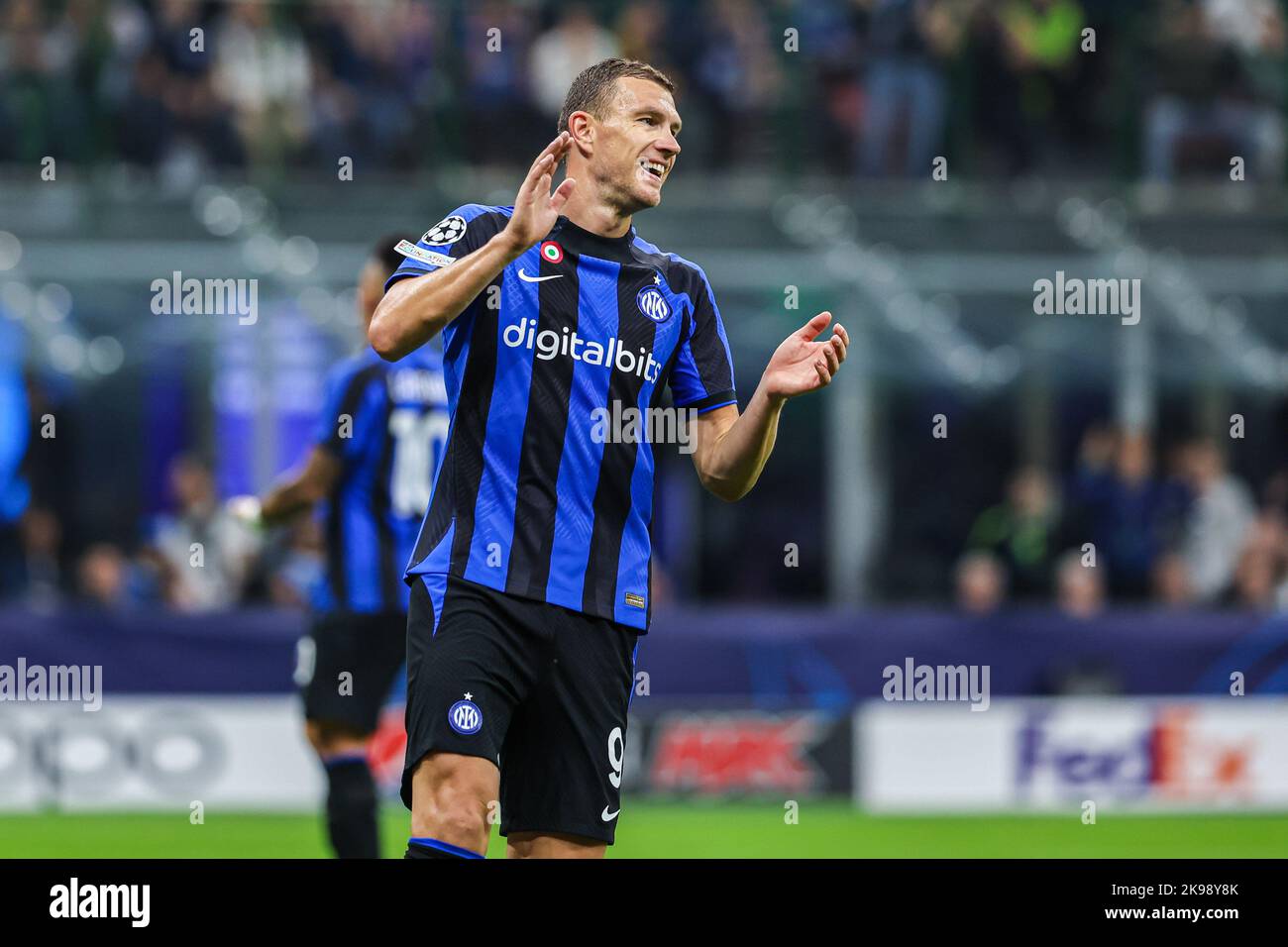 Dzeko inter 2022 plzen hi-res stock photography and images - Alamy