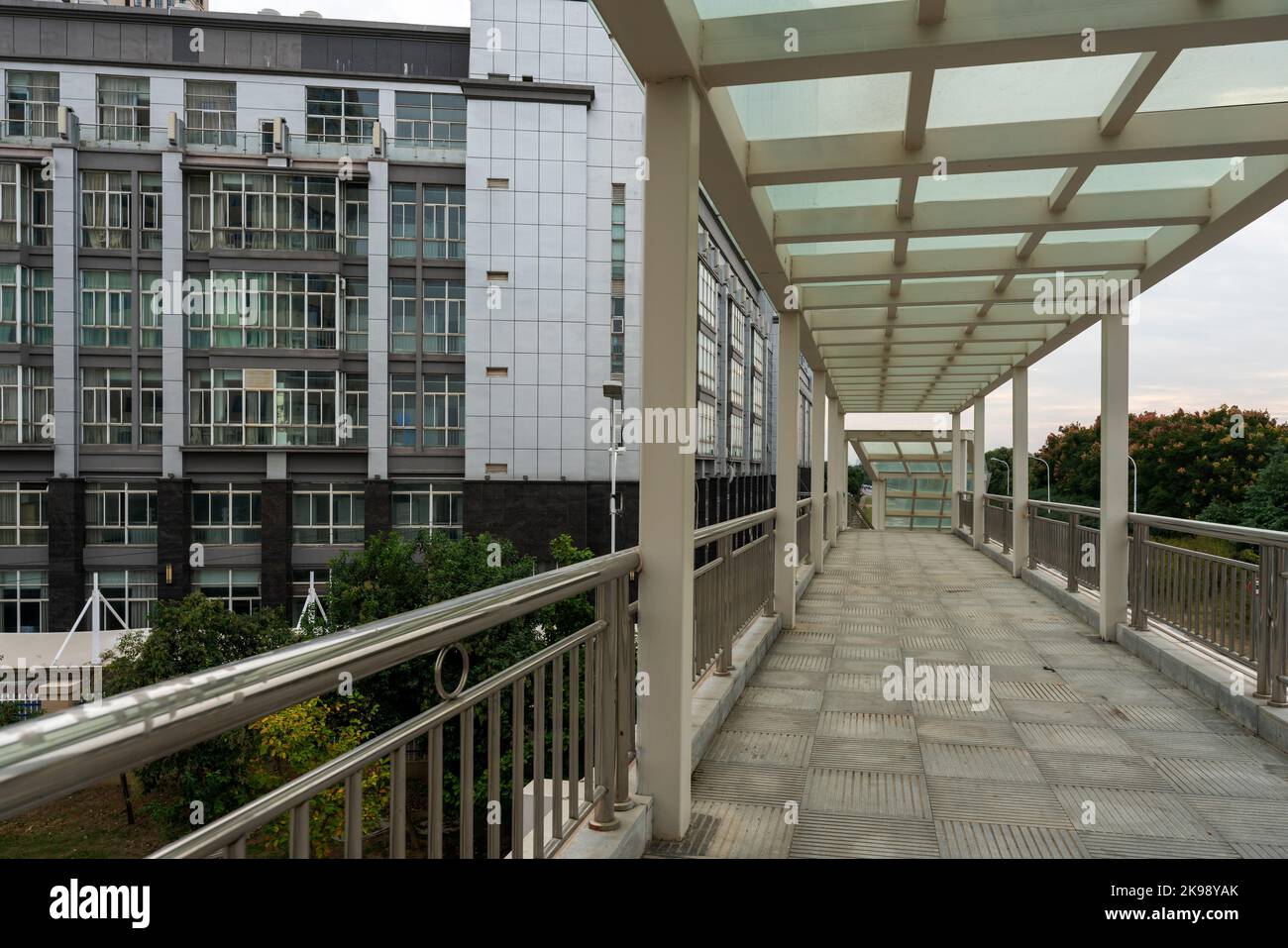 Overhead pedestrian bridge hi-res stock photography and images - Alamy