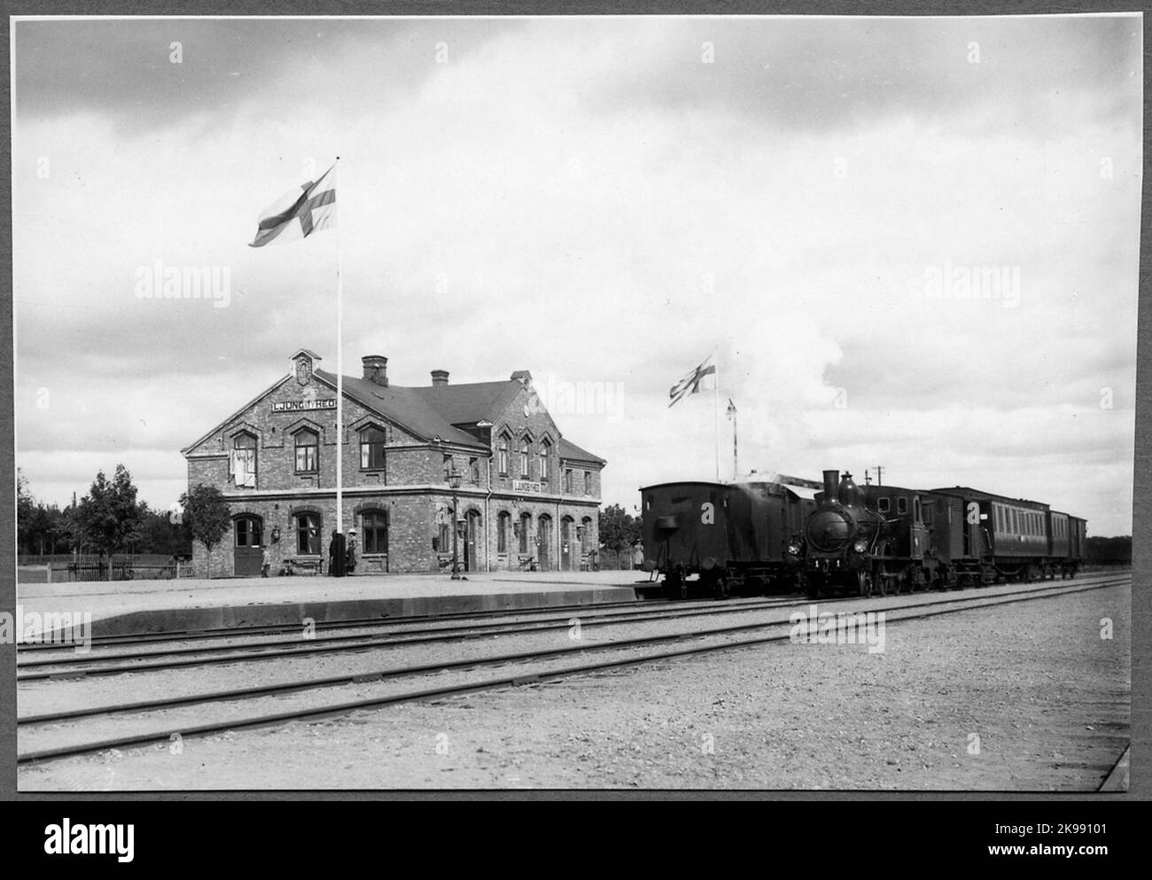 Ljungbyhed Railway Station. Helsingborg - Hässleholms Railways, Hhj Lok ...