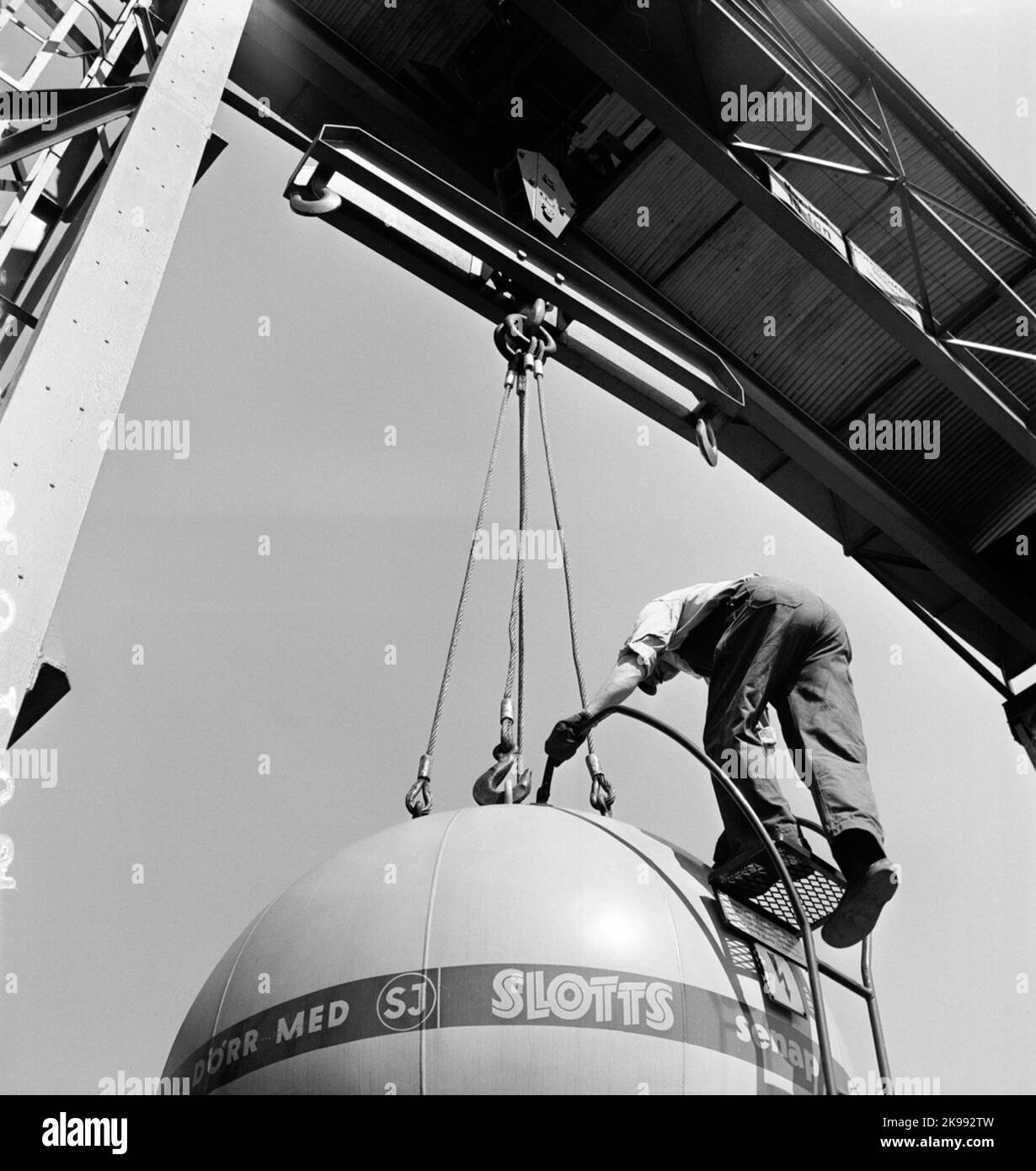 Loss of industry hi-res stock photography and images - Alamy