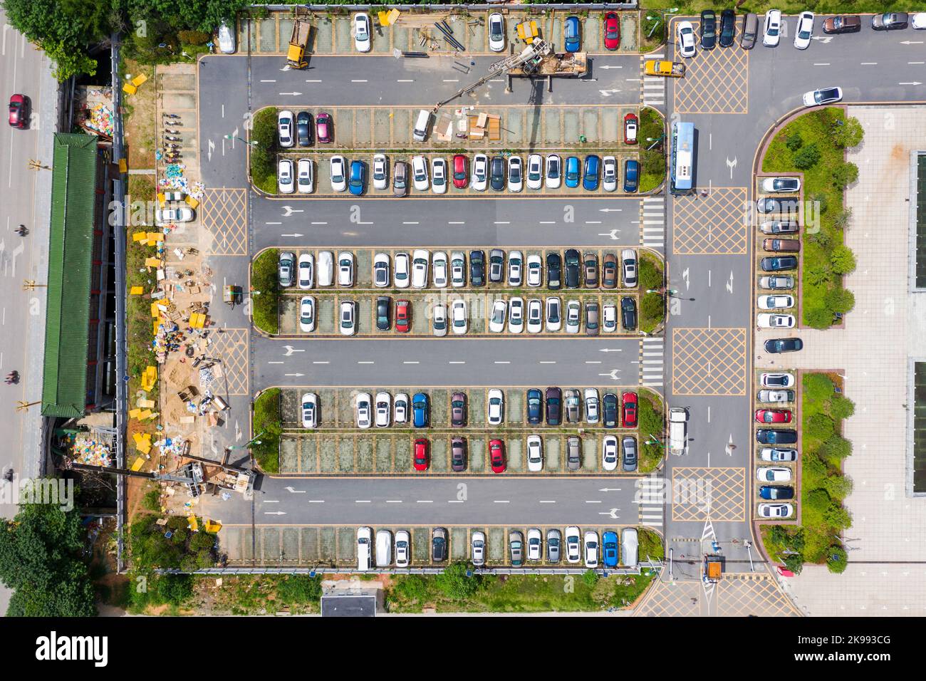 Industrial vehicles outdoors aerial hi-res stock photography and images ...