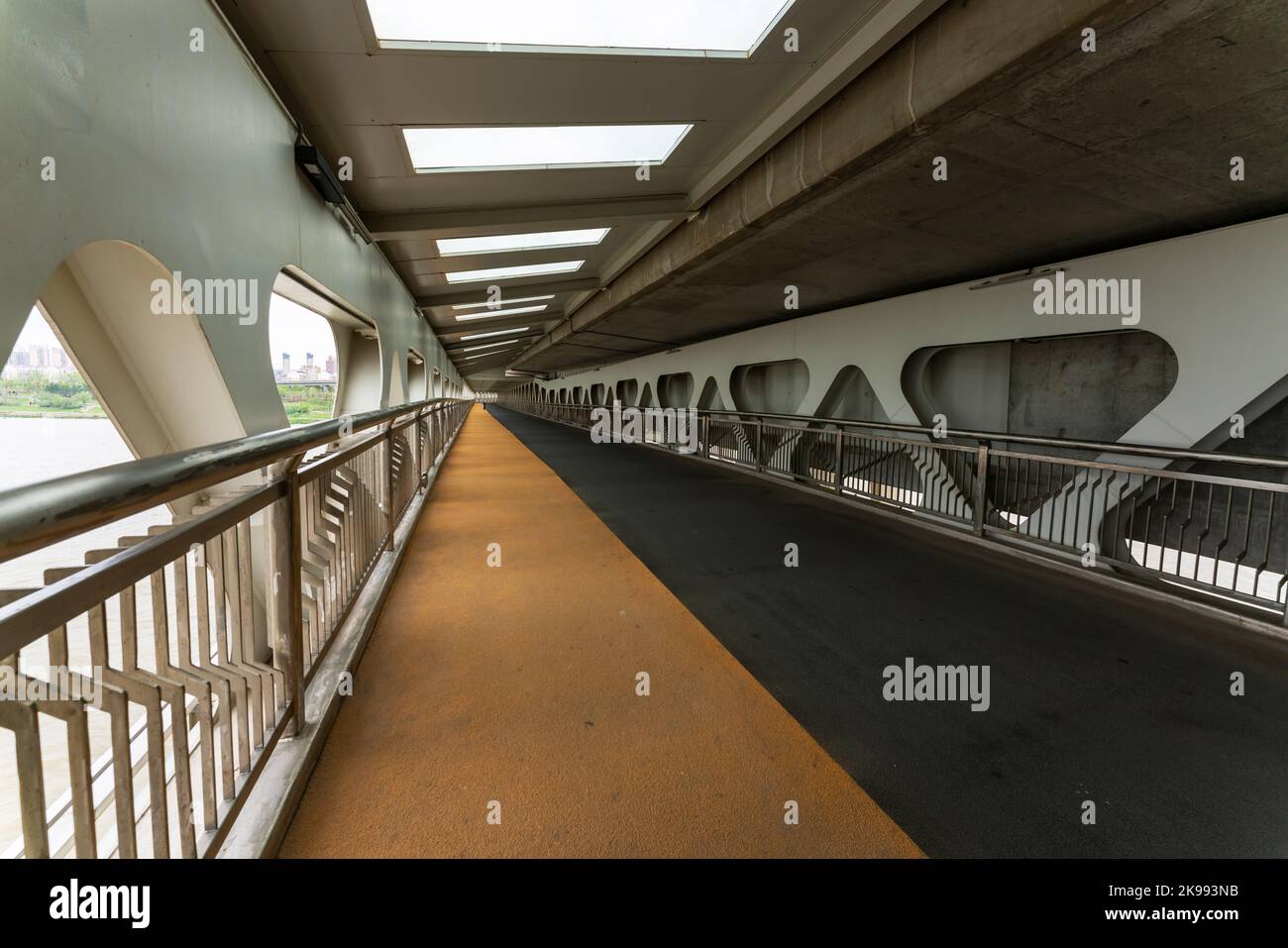 Bridge, pedestrians and non-motorized vehicle lanes Stock Photo - Alamy