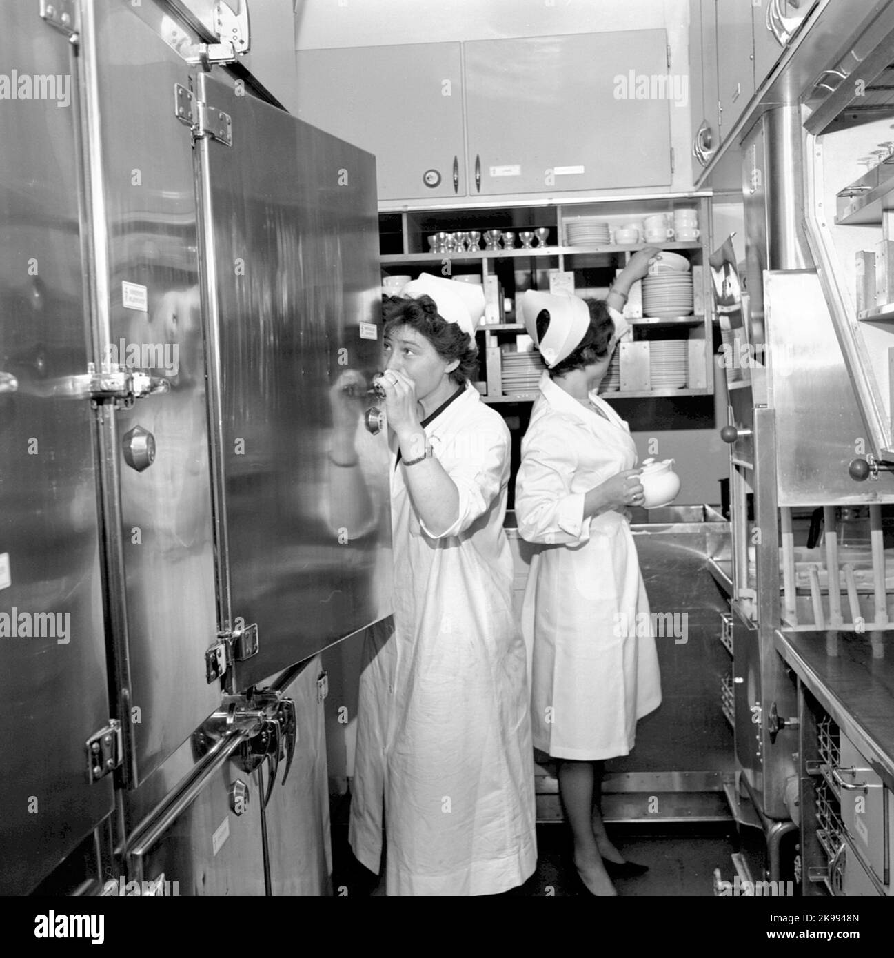 State Railways, SJ RB02, BYFFUS CART, kitchenette Stock Photo - Alamy