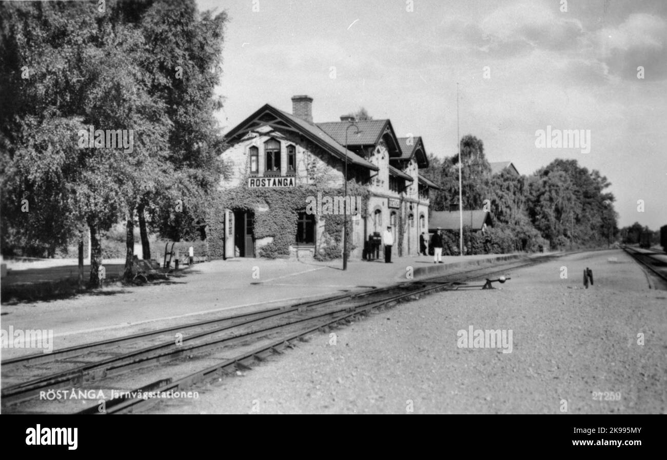 Steam station hi-res stock photography and images - Alamy