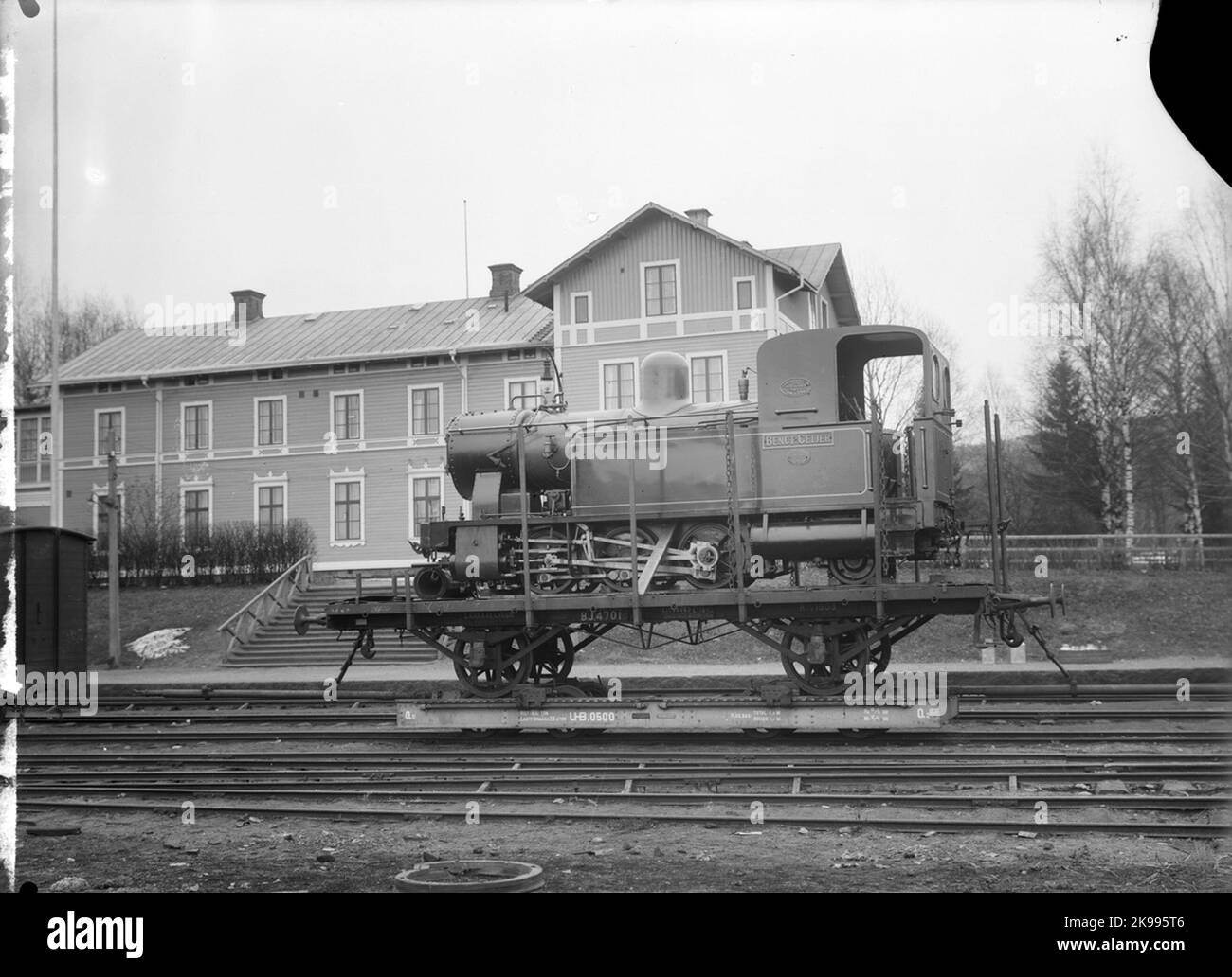 NKLJ LOK 4. Steam locomotives during transport at BJ N3 4701 on UHB Q0 ...