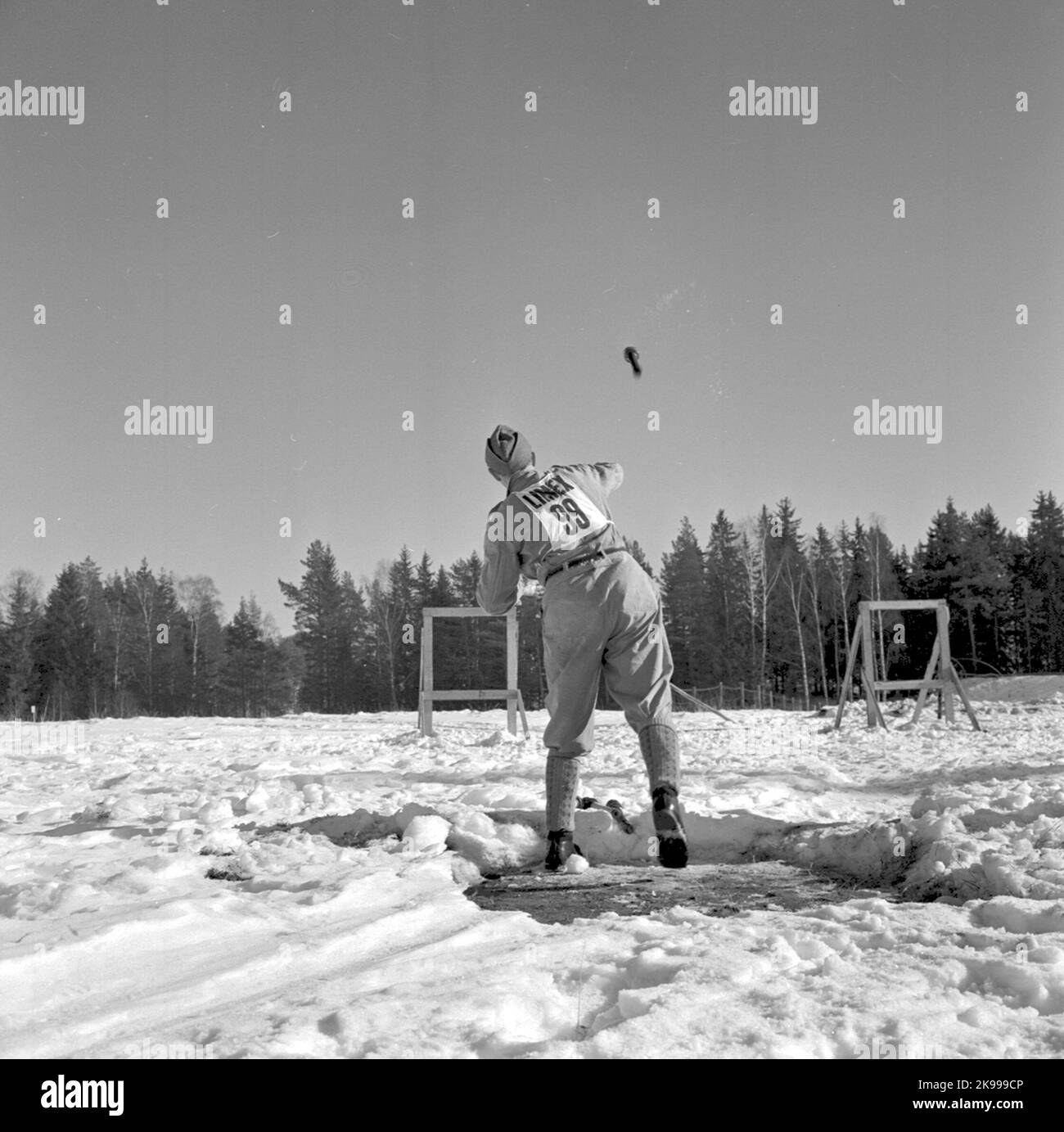 Throwing grenade Black and White Stock Photos & Images - Alamy
