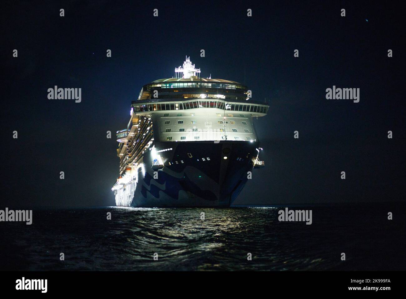 Navio de cruzeiro hi-res stock photography and images - Alamy