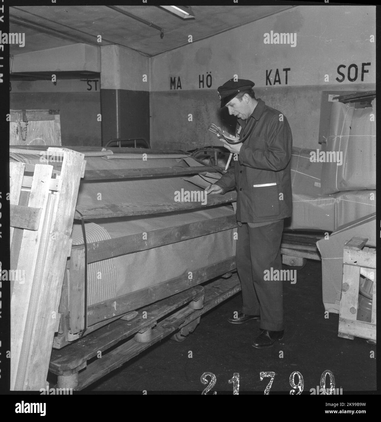 Cat truck Black and White Stock Photos & Images - Alamy