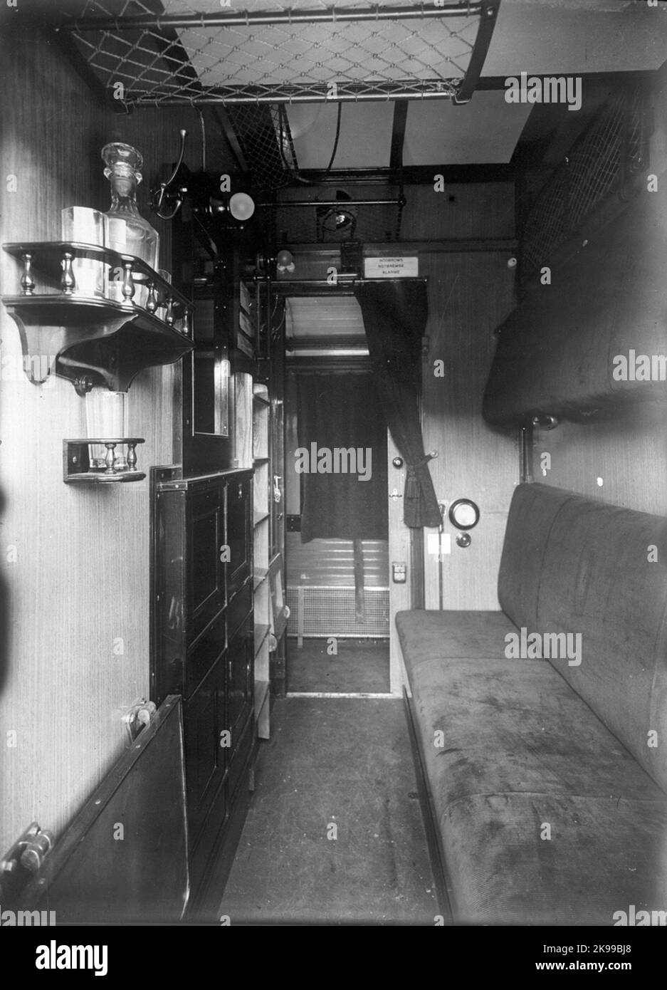 State Railways, SJ Third grade sleeping compartment, unborn Stock Photo ...