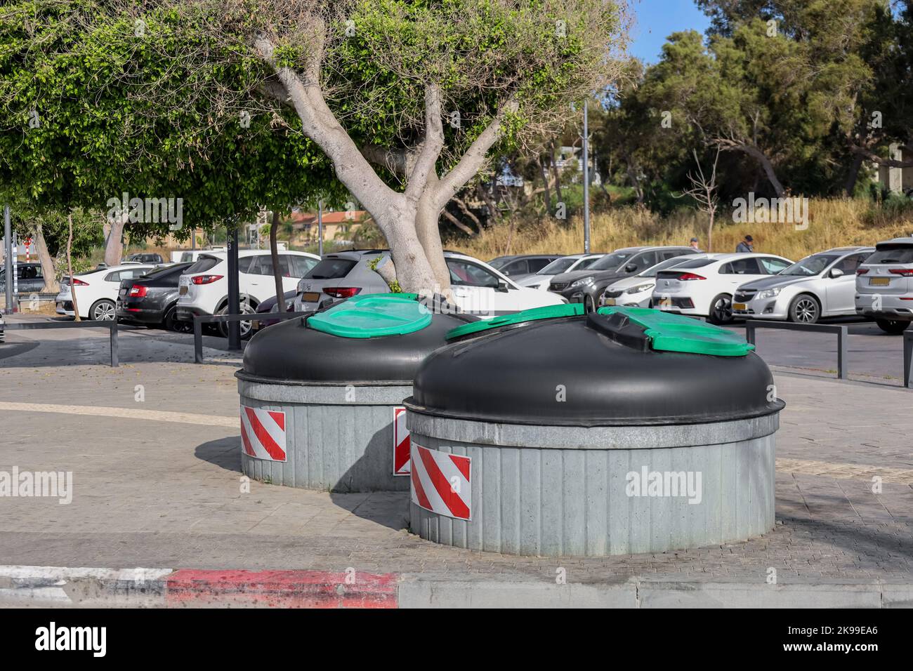 Parking lot recycling container hi-res stock photography and images - Alamy