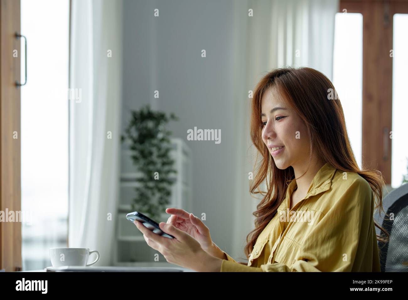 Woman taking break typing hi-res stock photography and images - Alamy