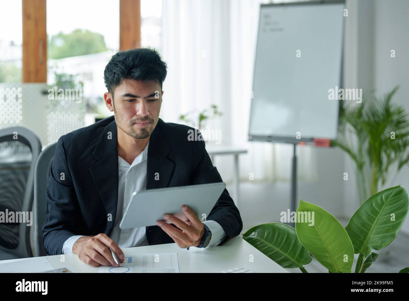 Crisis management planning hi-res stock photography and images - Alamy