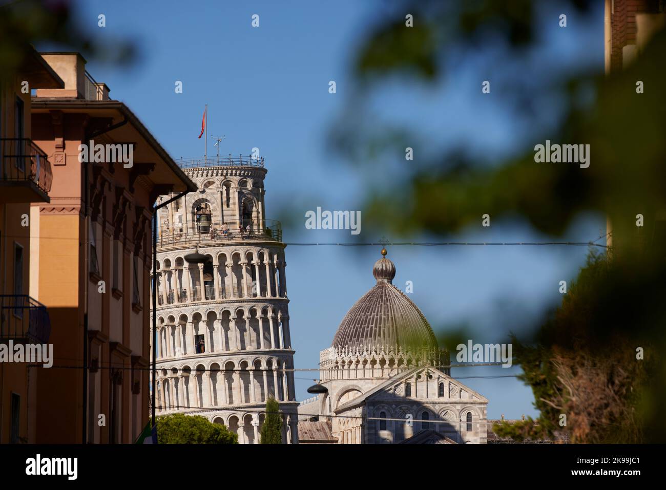 Pisa, Tuscany, Italy, historic landmark Leaning Tower of Pisa ...