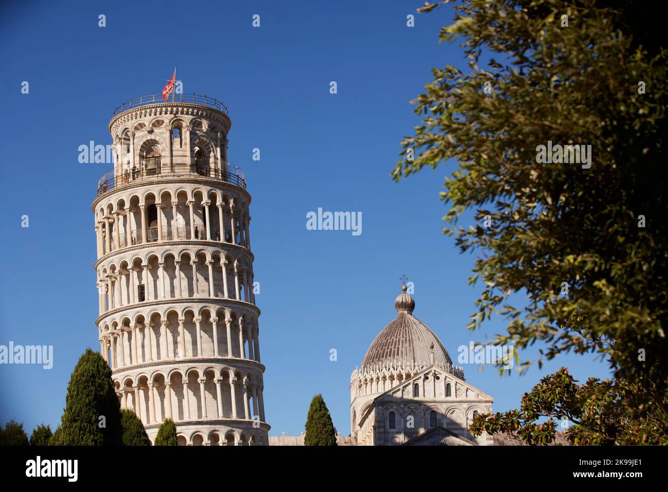 Pisa, Tuscany, Italy, historic landmark Leaning Tower of Pisa ...