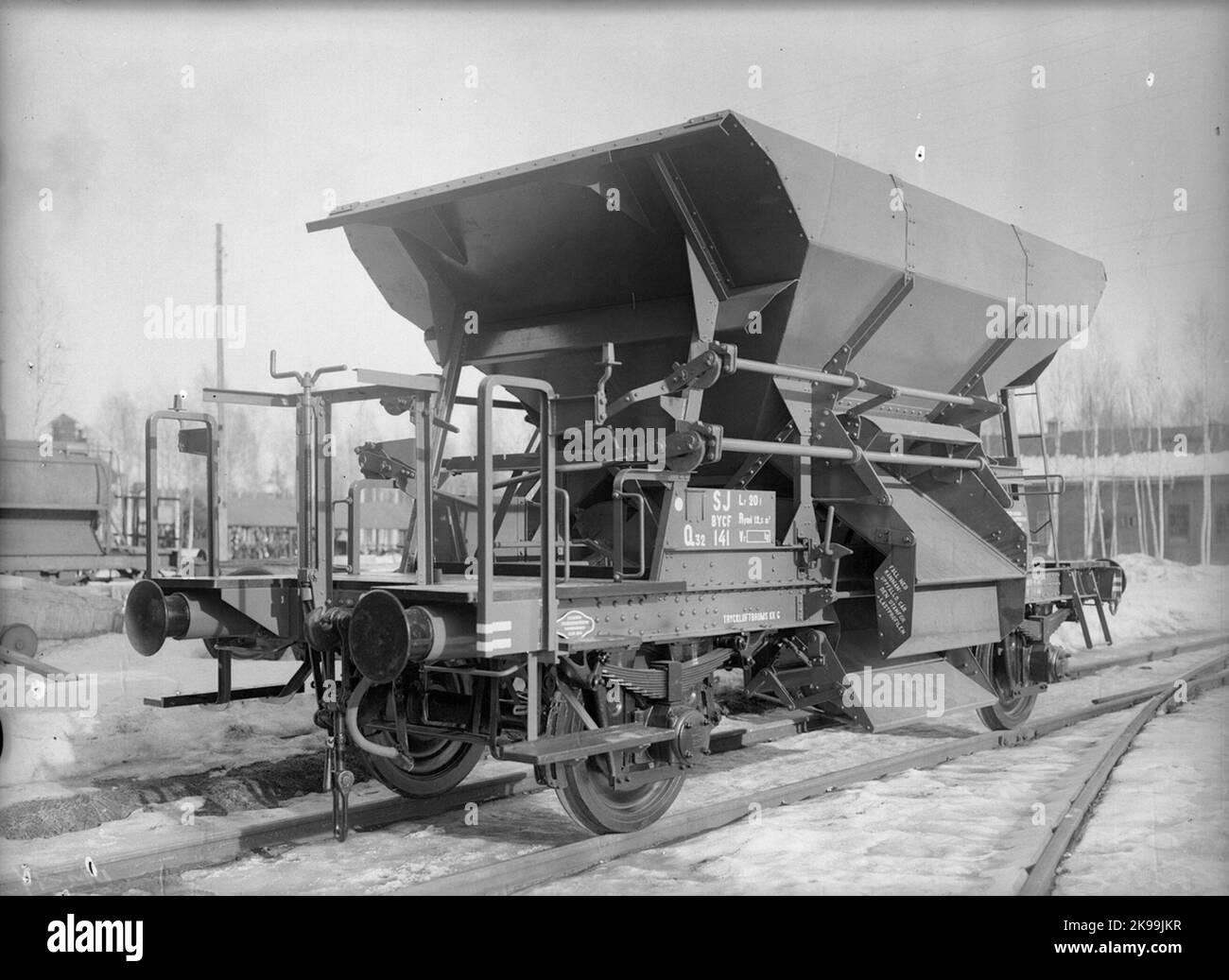 State Railways, SJ ByCF Q32 141. Gravel car Stock Photo - Alamy