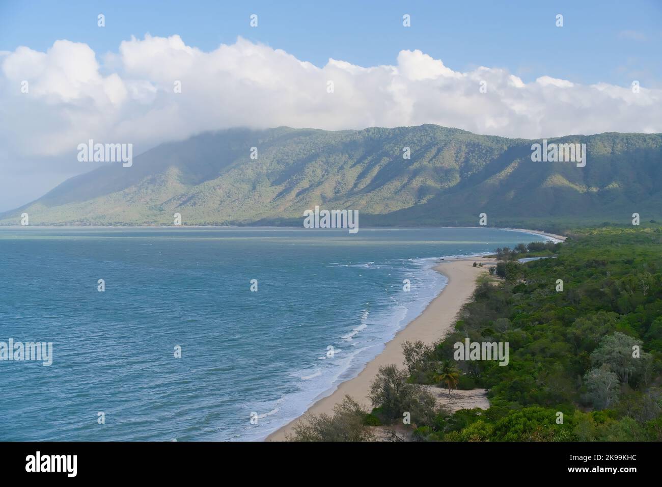 Beautiful mountains, ocean, sky and cloud of Cairns, Queensland ...