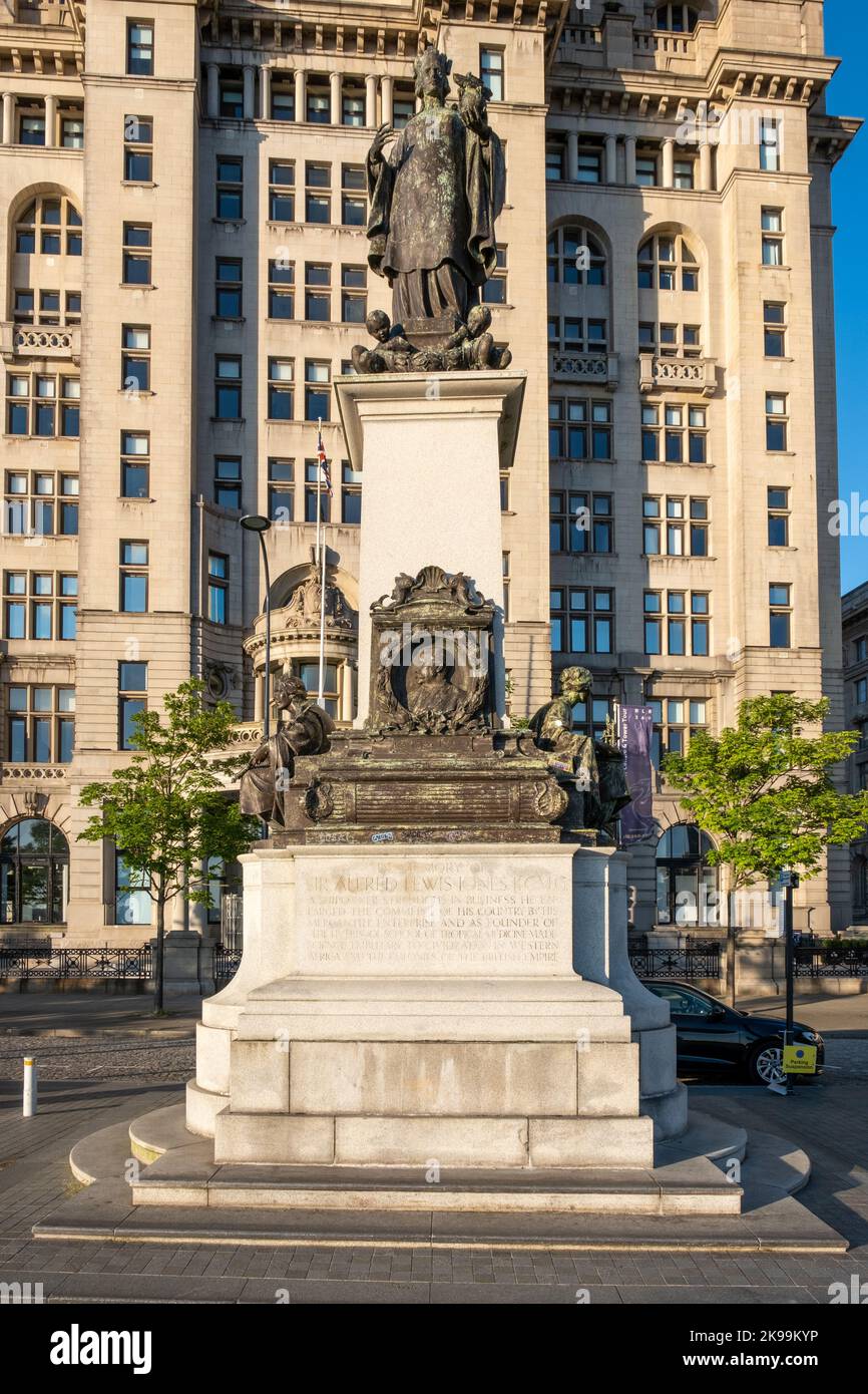 The vertical of the monument in memory of Alfred Lewis Jones in ...