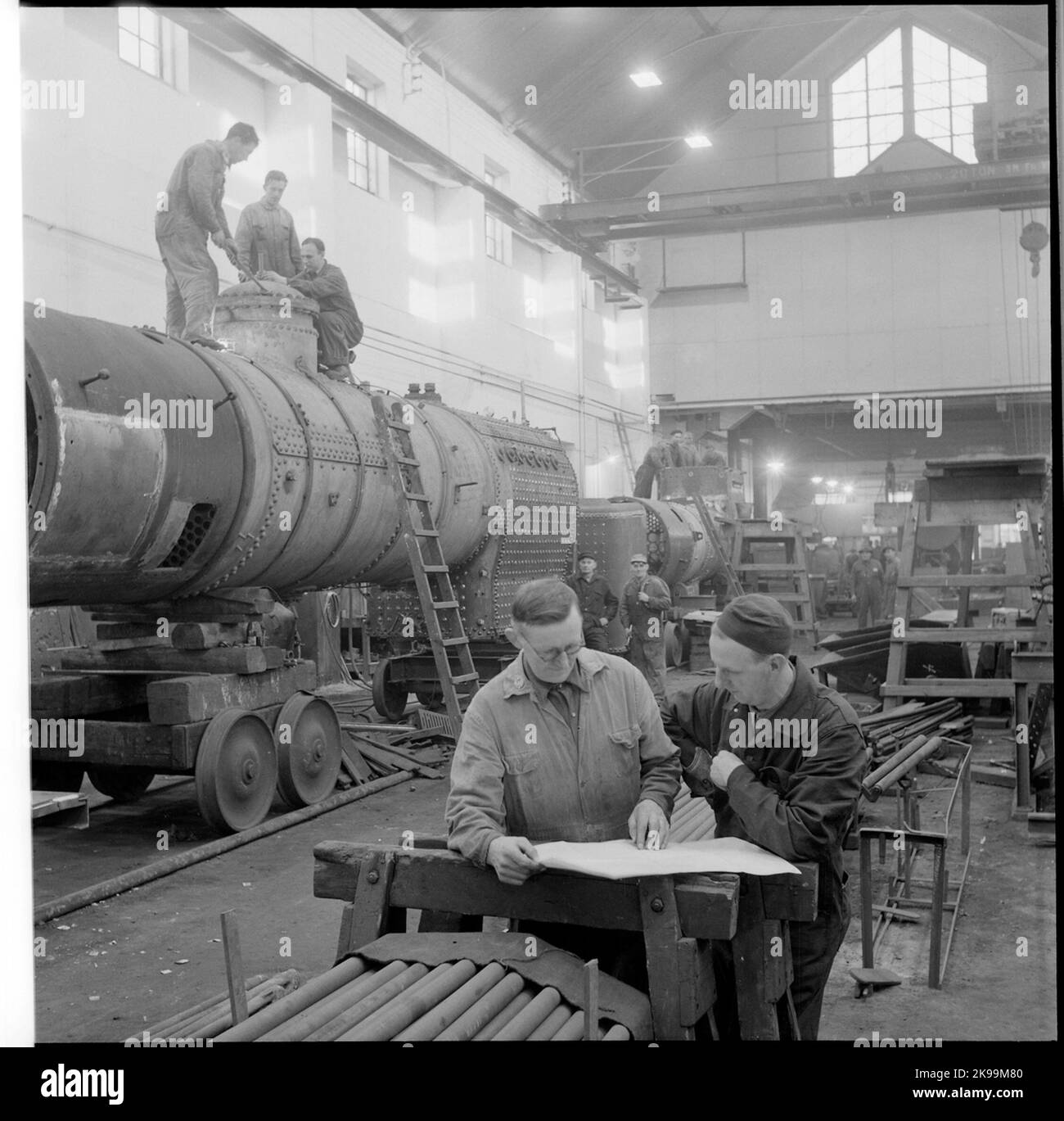 Work in a locomotive workshop Stock Photo - Alamy