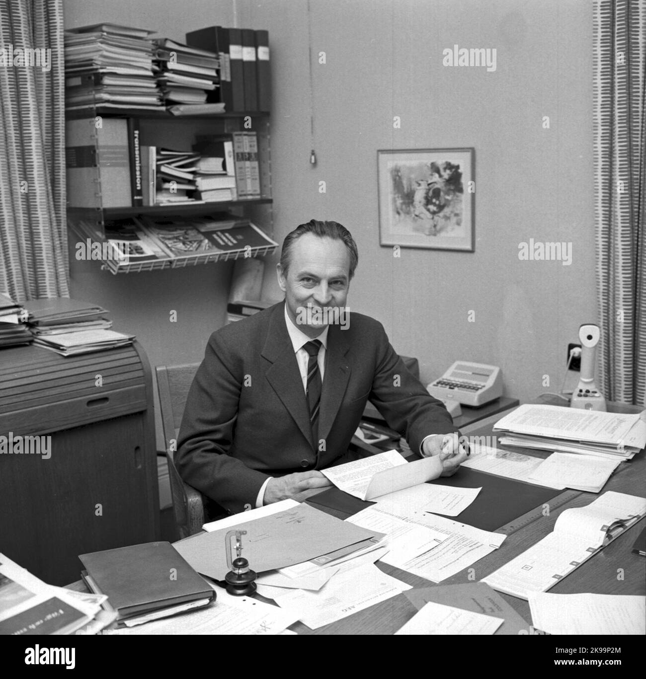 Over -engineer g bang, electrical engineering office Stock Photo - Alamy