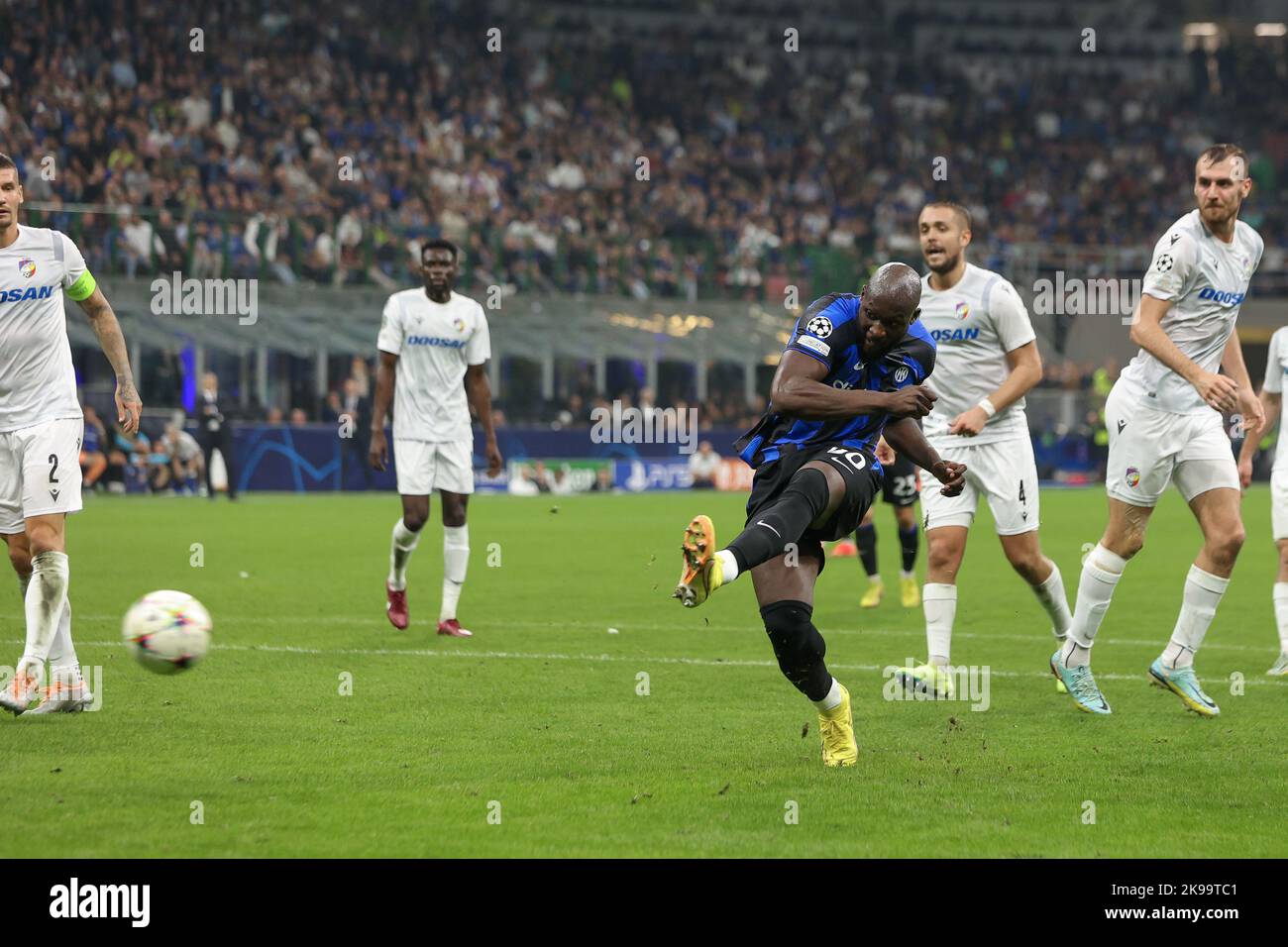 Inter viktoria plzen 4 0 hi-res stock photography and images - Alamy