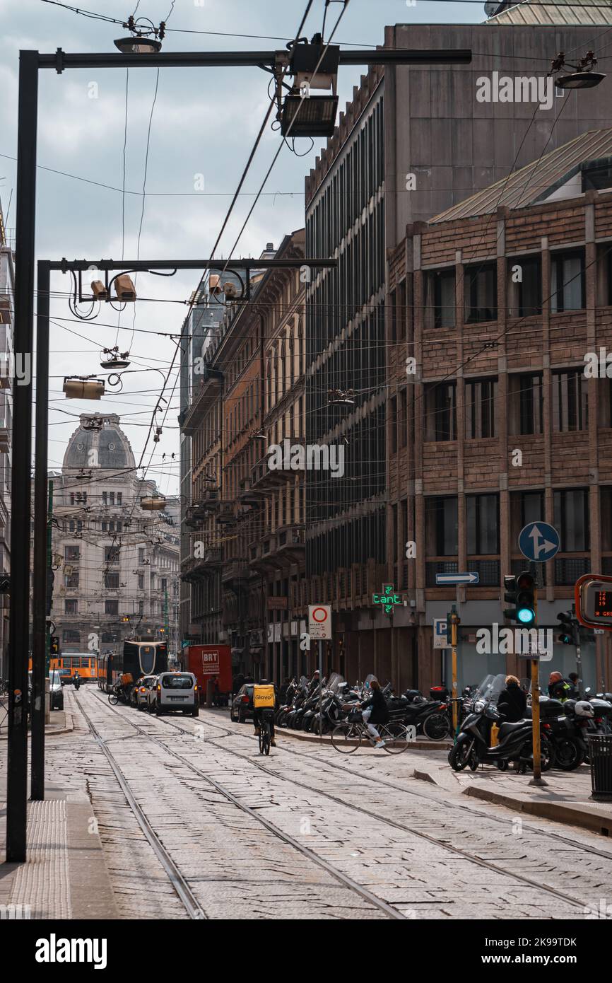 Walking and driving hi-res stock photography and images - Alamy
