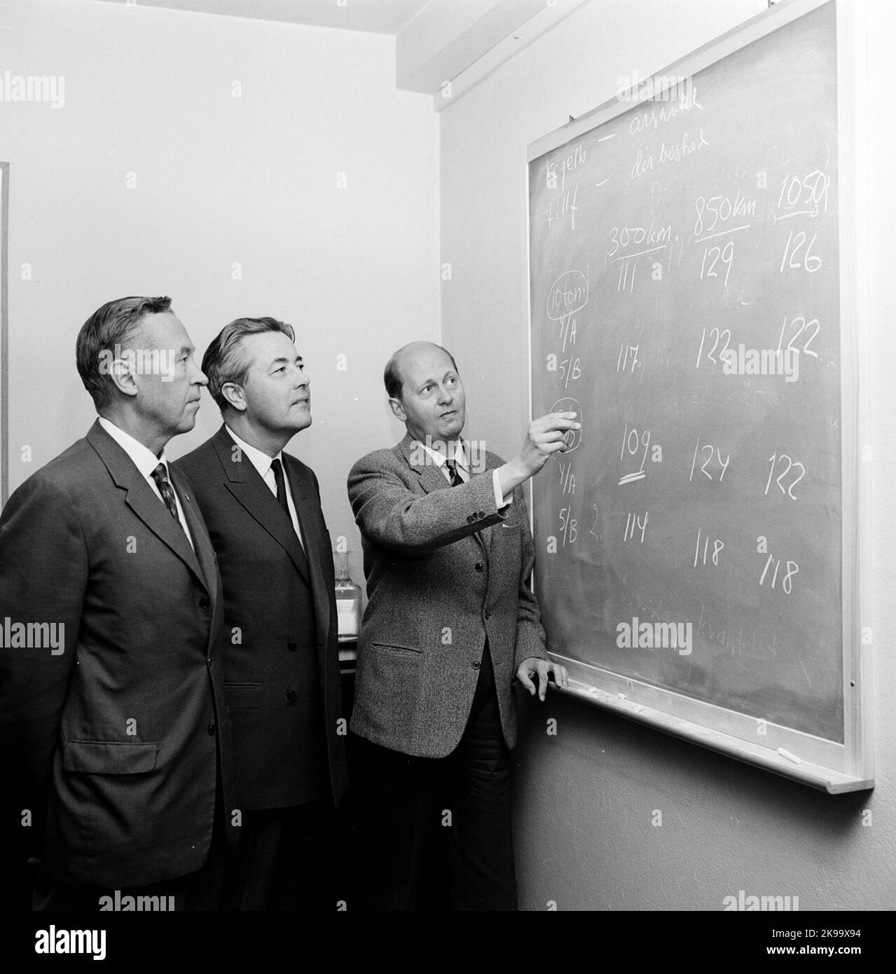Commercial Agency, KMBR Stock Photo - Alamy