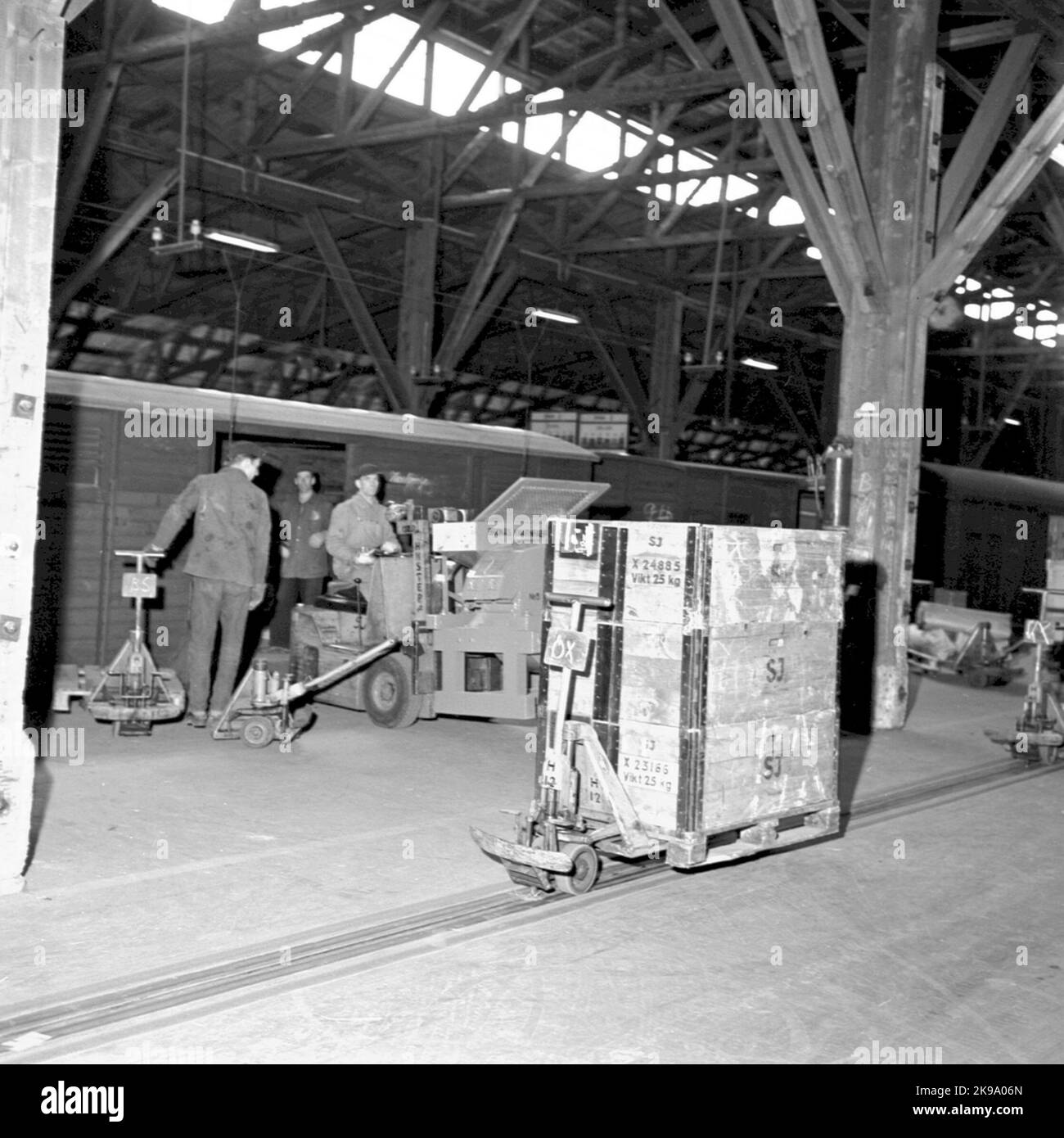 Transhipment magazine, sorting of arriving goods Stock Photo - Alamy