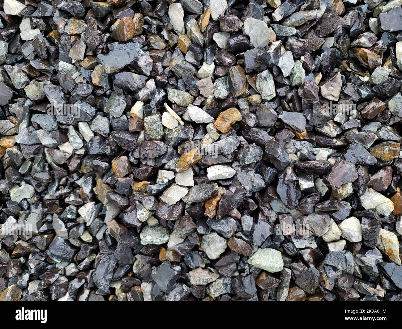 fragments of stone Stock Photo - Alamy