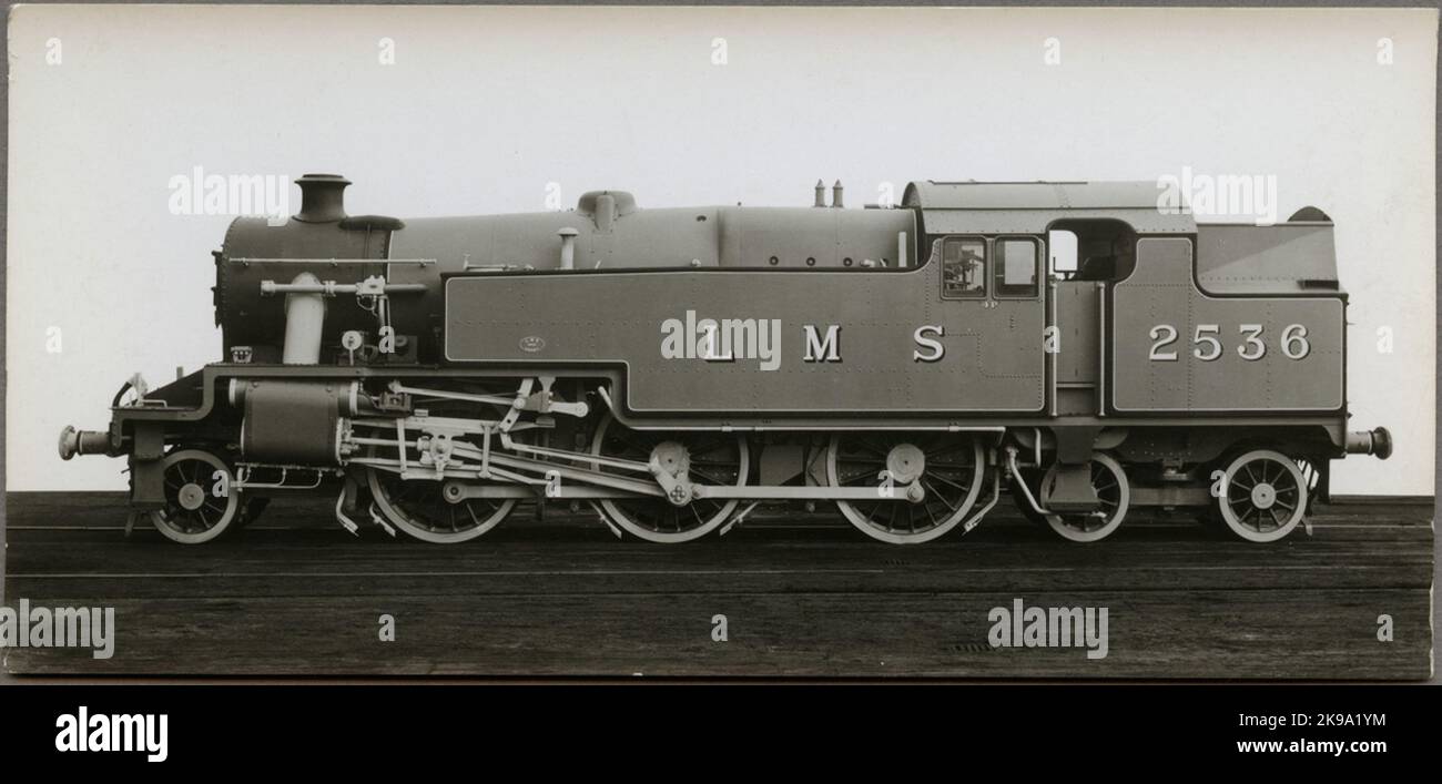 London Midland Scottish Railway, LMS 4p 2536 Stock Photo - Alamy