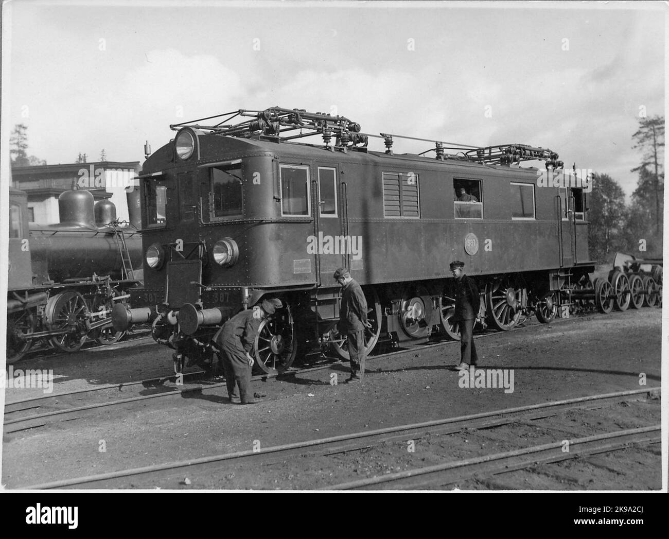 State Railways SJ D 387 first electric locomotive at Ånge station Stock ...