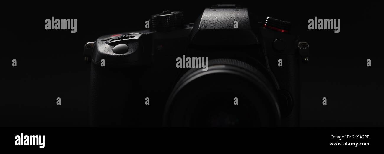 Modern camera model with black interface, good quality pictures, brand ...