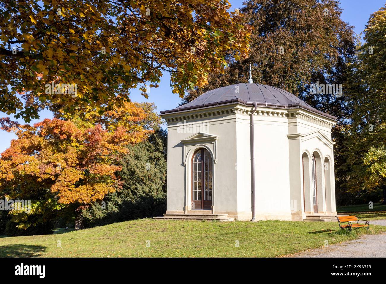 Atelier Josefa Mánese, Empírový zámak a park, Čechy pod Kosířem, Morava ...