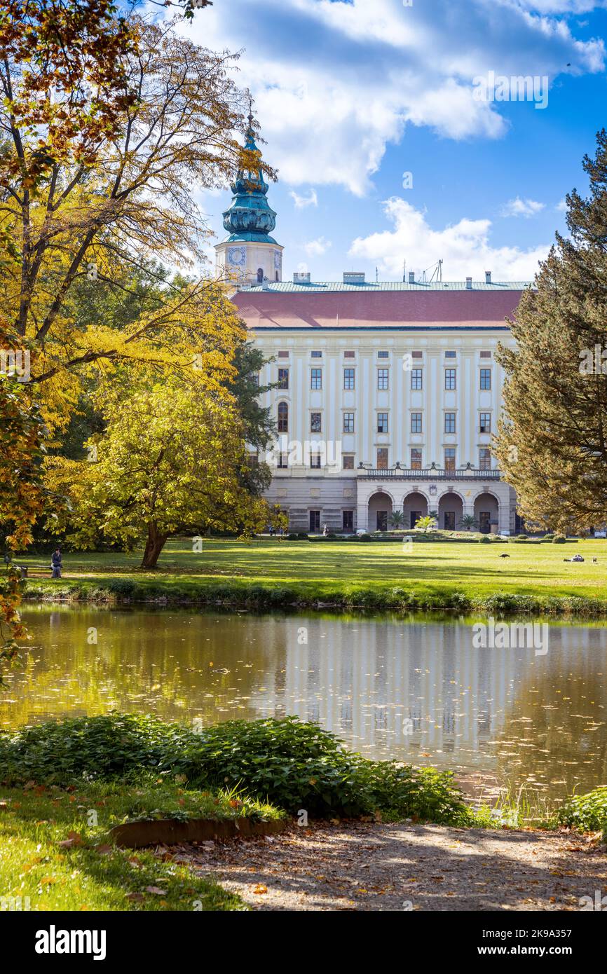 Arcibiskupsky zamek a Podzamecka zahrada (UNESCO), Kromeriz, Morava ...