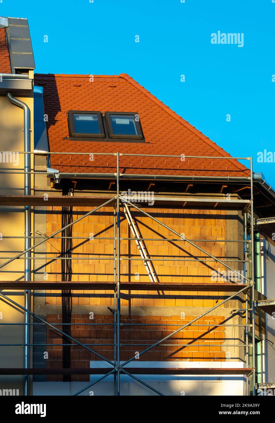 Modern house under construction hi-res stock photography and images - Alamy