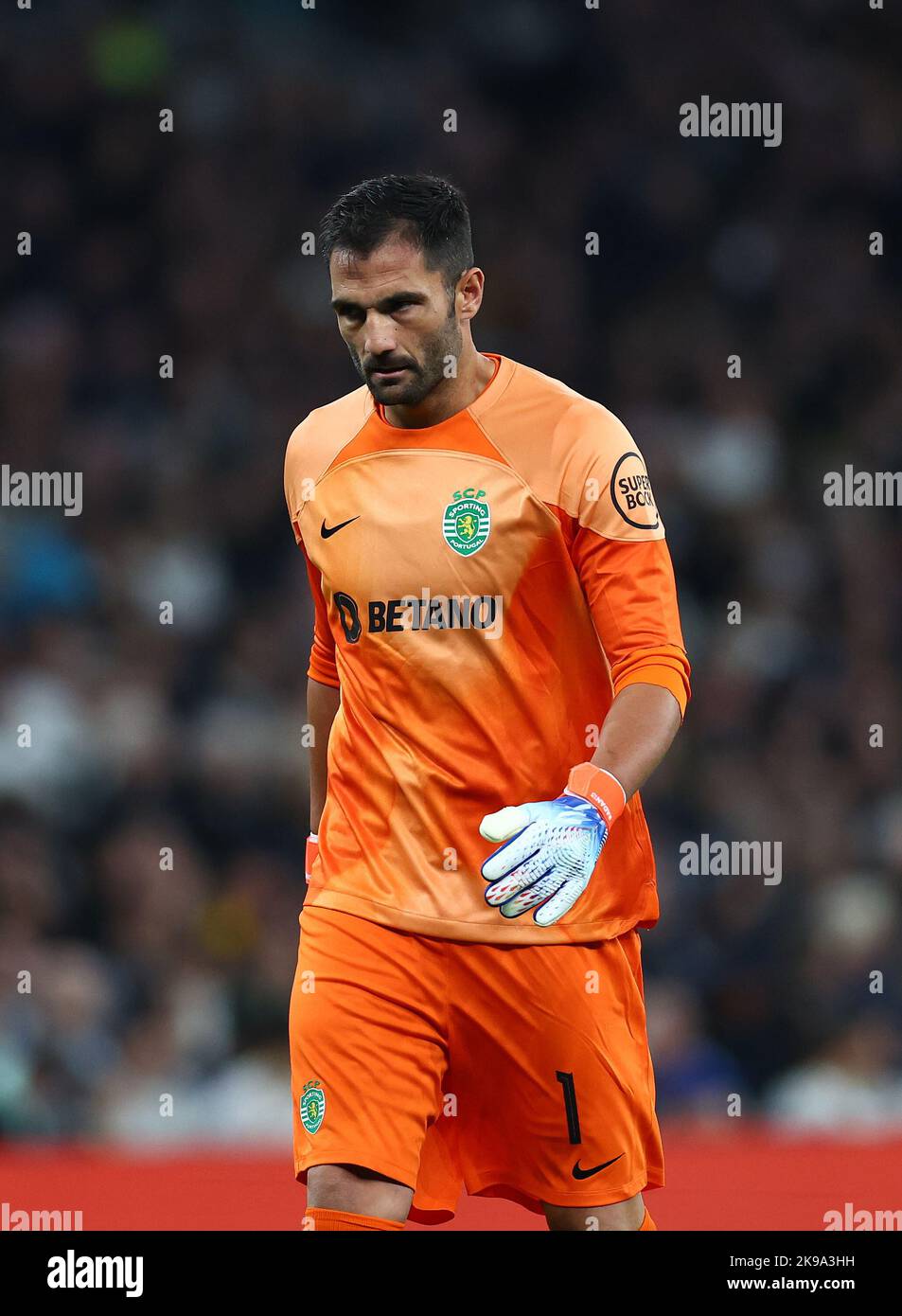 London, England, 26th October 2022. Antonio Adan of Sporting Lisbon ...