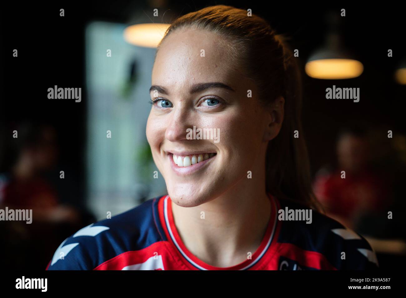 Stavanger 20221026.Malin Aune and the rest of the Norwegian handball ...