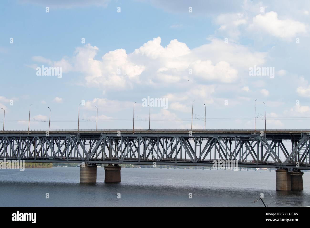 Two story bridge hi-res stock photography and images - Alamy
