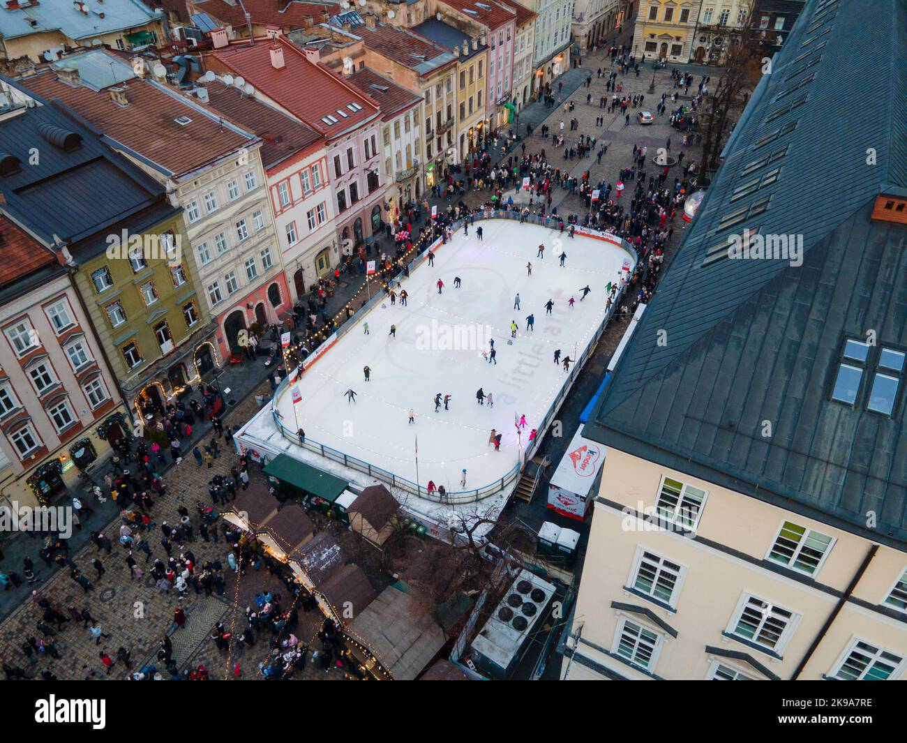crowded people at city center Stock Photo - Alamy