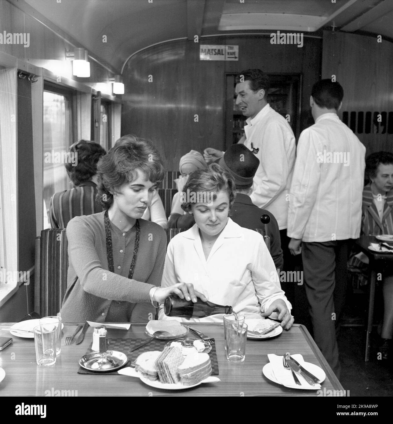 State Railways, SJ RB02, Buffet carriage, dining room Stock Photo - Alamy