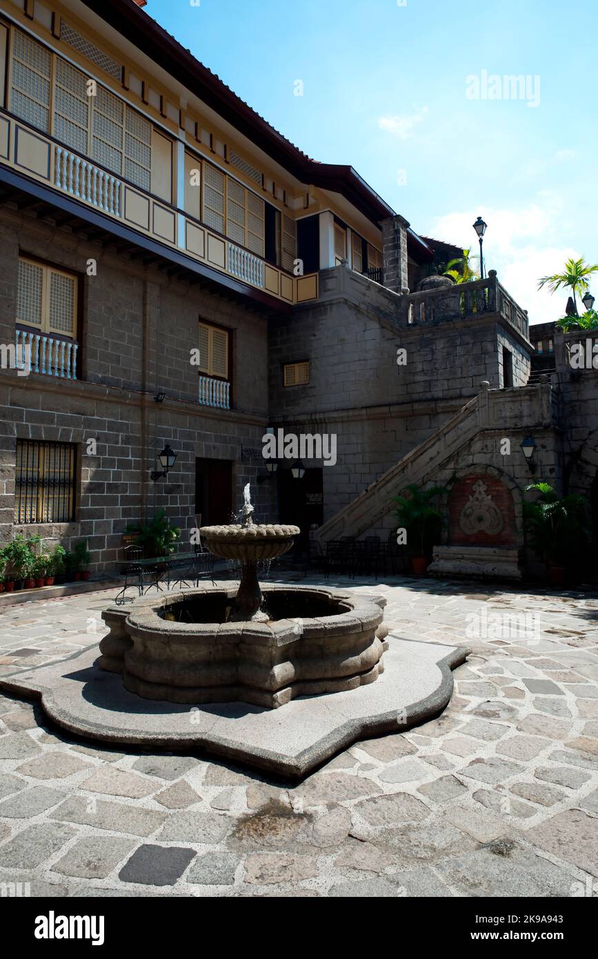 The History of Manila's Walled City of Intramuros, Manila, Philippines ...