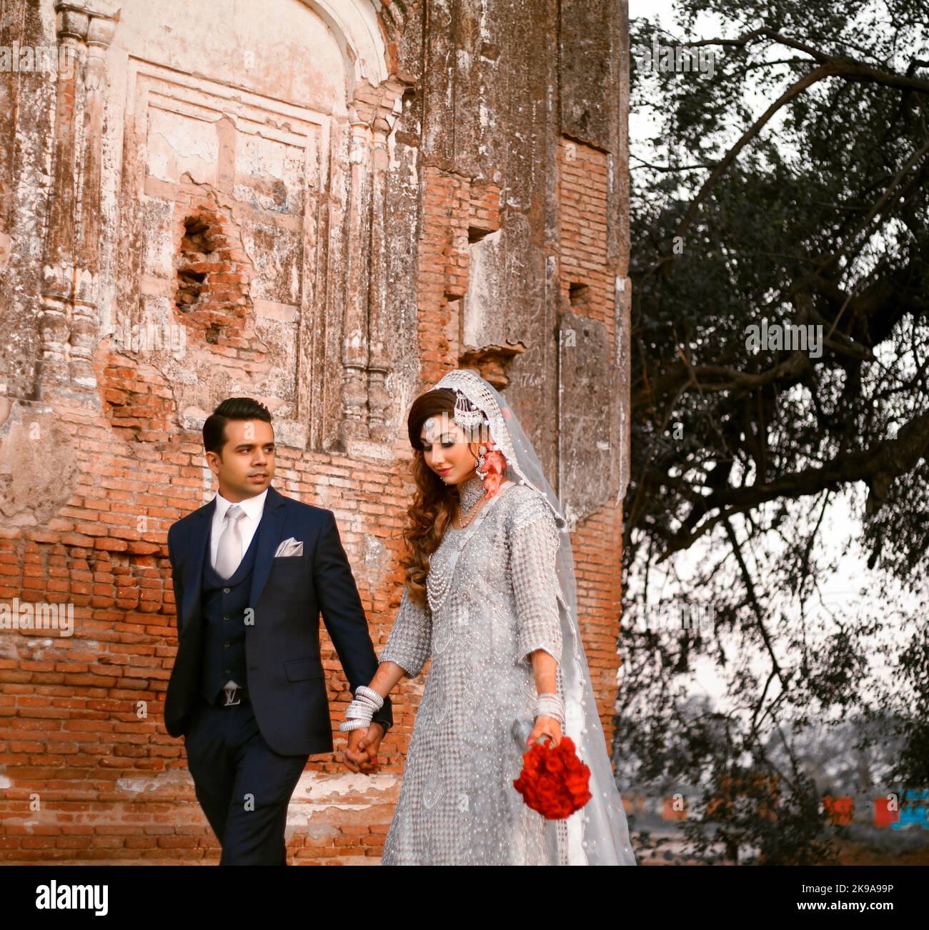 Pre wedding photography hi-res stock photography and images - Alamy