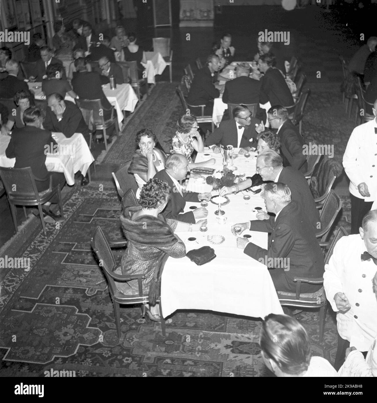 Railway doctor's dinner in 1958, the dining room Grand Hotel Stock ...