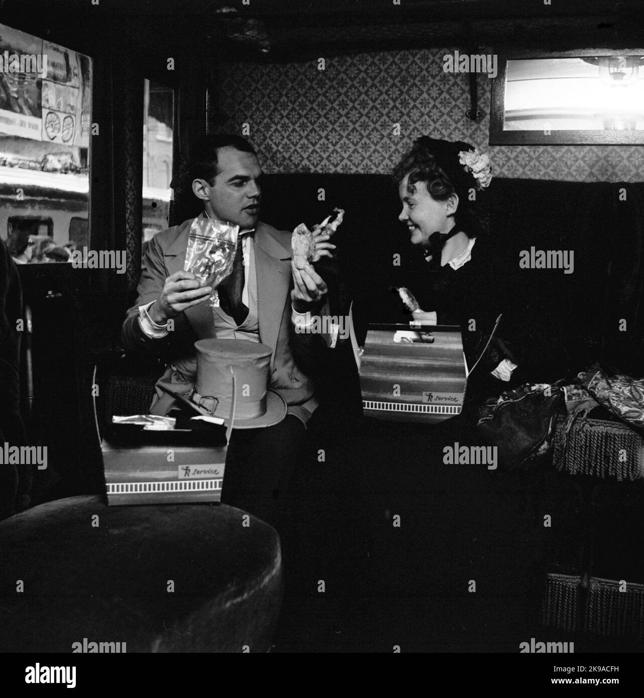 Historical train's journey from Stockholm to Gothenburg for the ...