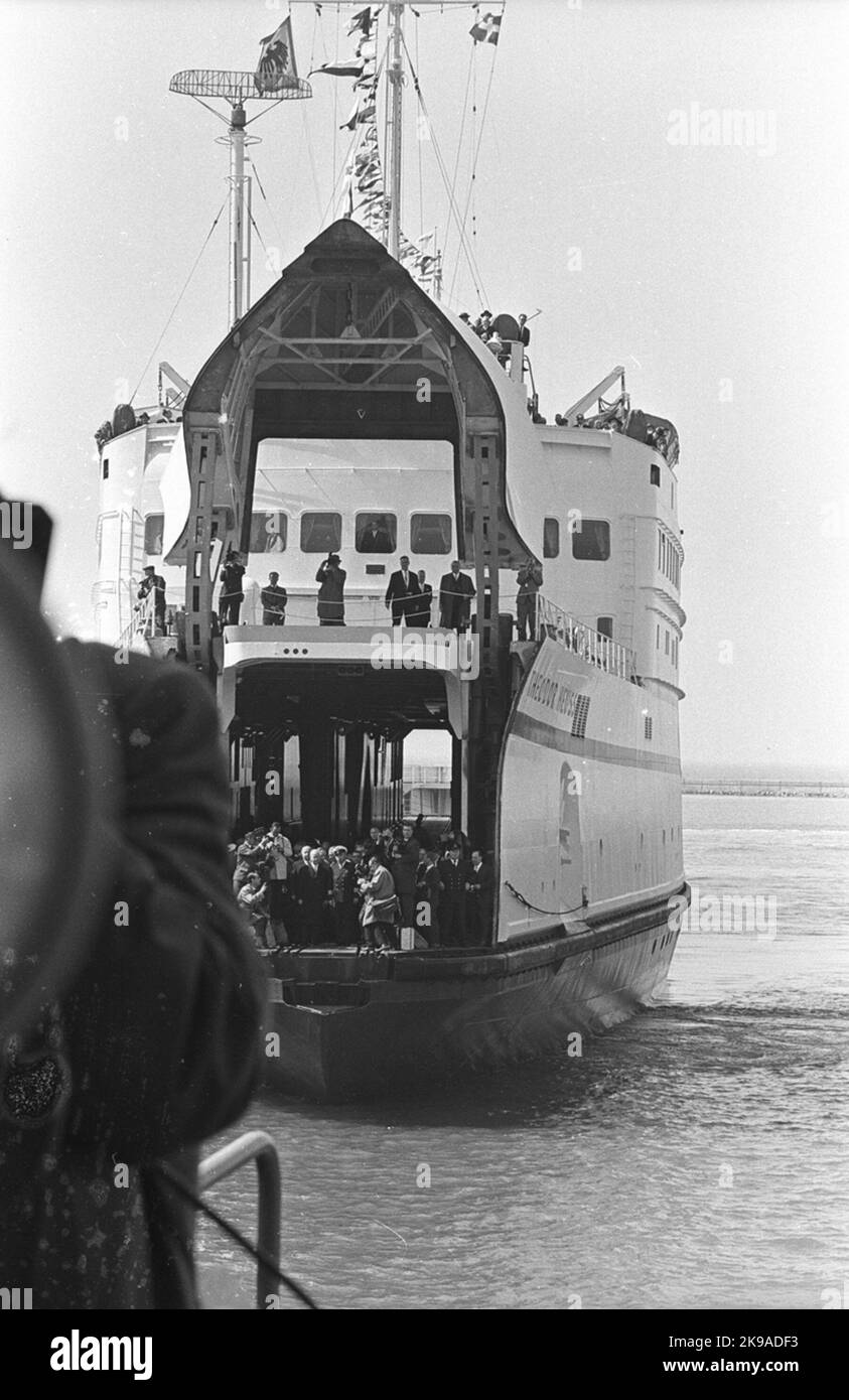 Bog visa inauguration of the "Bird Road Line" between Rodbyhavn ...