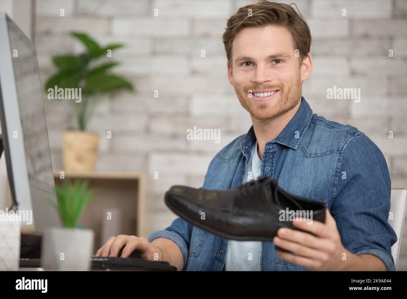 online shopping at home Stock Photo - Alamy