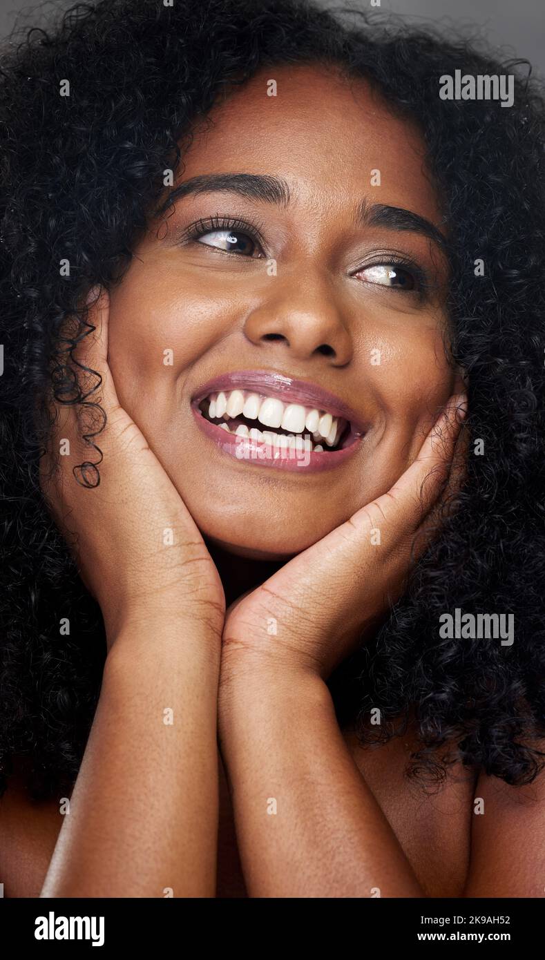 Happiness model hi-res stock photography and images - Alamy